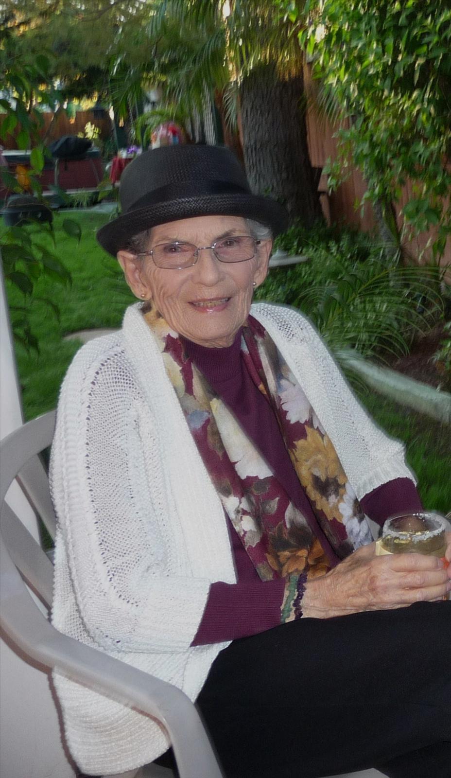 Maria NAZARIO Obituary (2012) - Los Angeles, CA - Los Angeles Daily News