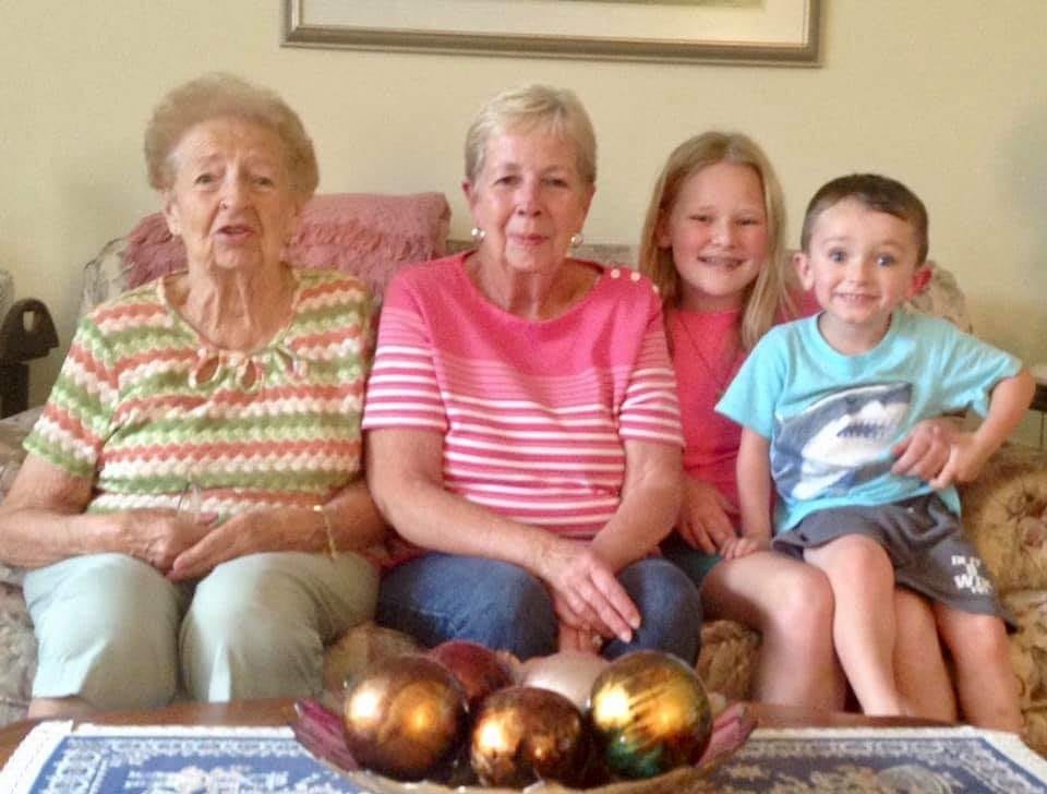 Jean Holloway Obituary (2019) - Legacy Remembers