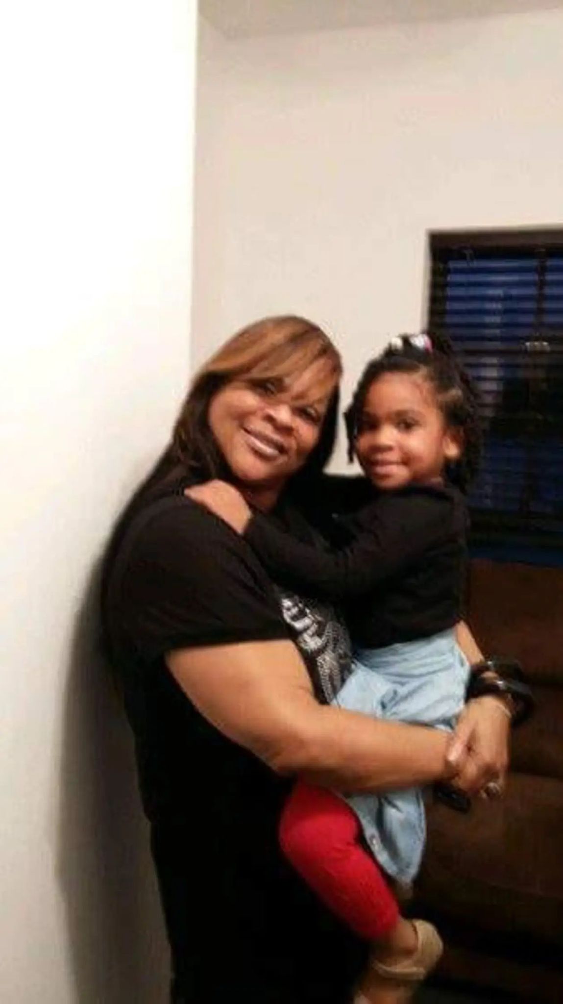 TERRY-LYN ROBINSON Obituary (2023) - Hamilton, Bermuda - The Royal Gazette